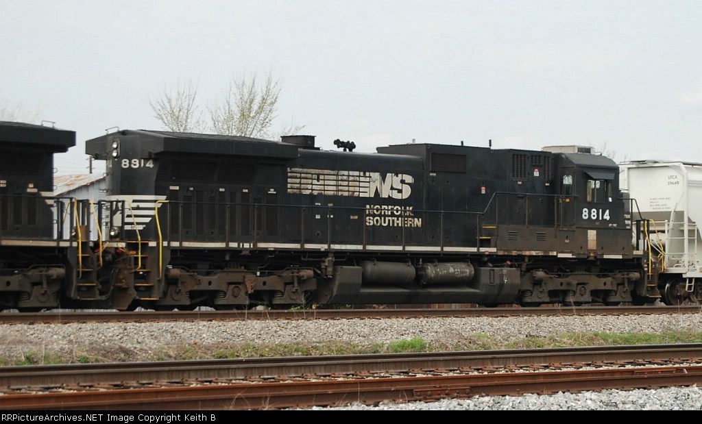 NS 8814